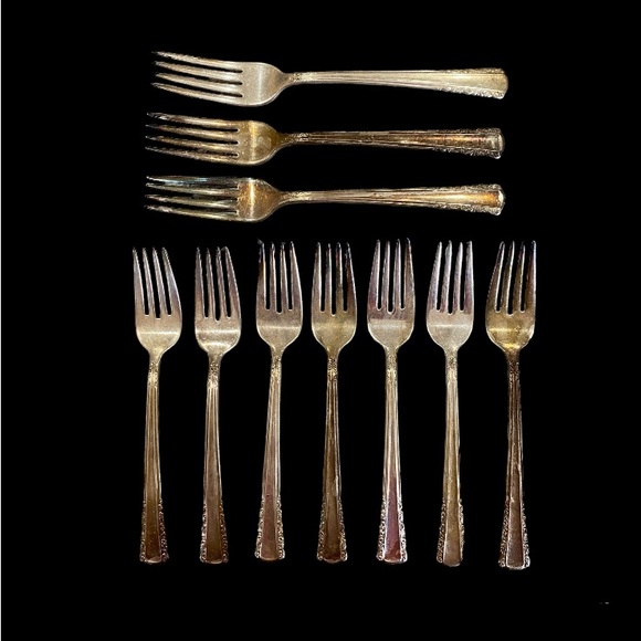 Dining | Vintage Forks Holmes Edwards Inlaid Silver Plated Crafting ...